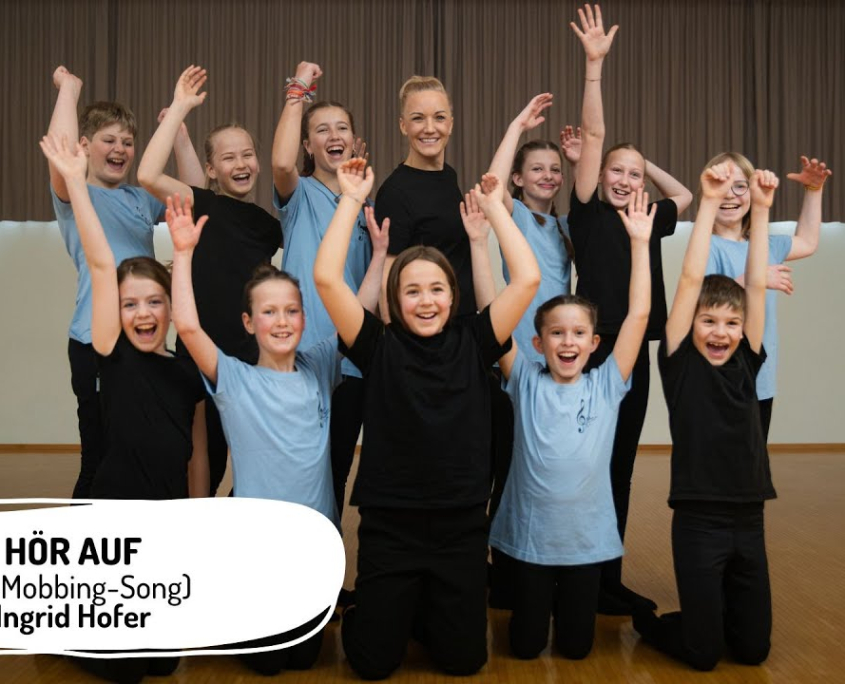 Kinderlied ♬ Liebes Geburtstagskind » Ingrid Hofer